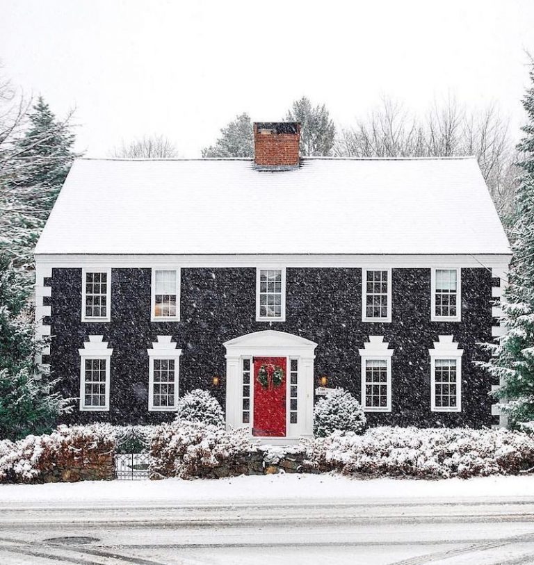 15 Christmas House Decor Ideas for Outside