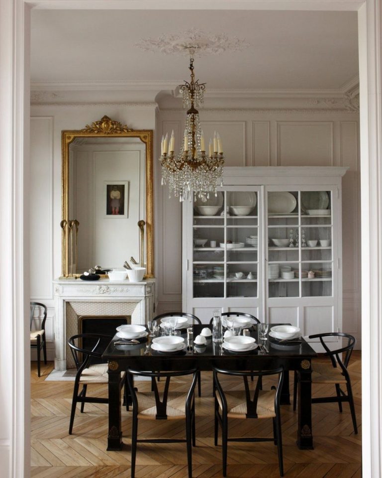 31 Beautiful Parisian Dining Rooms