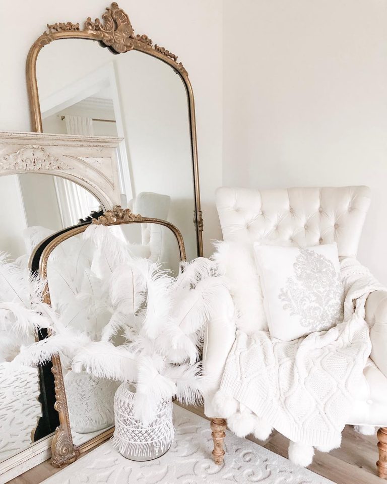 How to Style the Anthropologie Gleaming Primrose Mirror