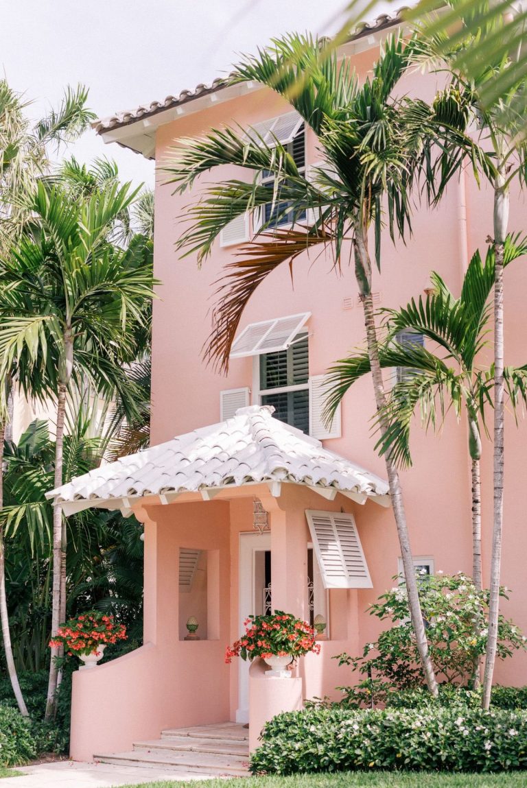 15 Beautiful Pink Houses that Barbie Would Totally Love!