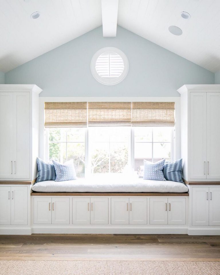 21 Brilliant Window Seat Ideas for a Cozy Nook