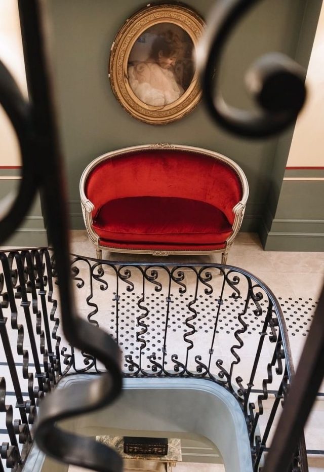 7 Stunning French Country Staircases
