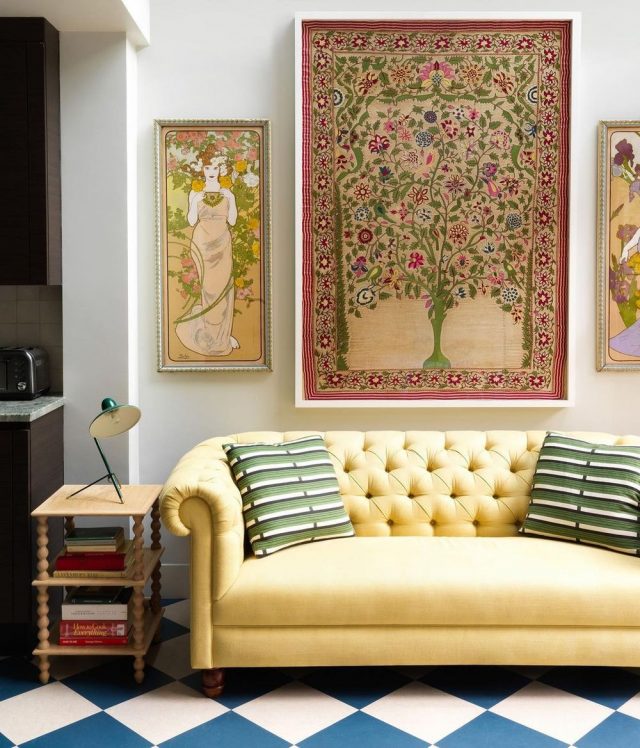 15 Amazing Neo-Traditional Living Rooms