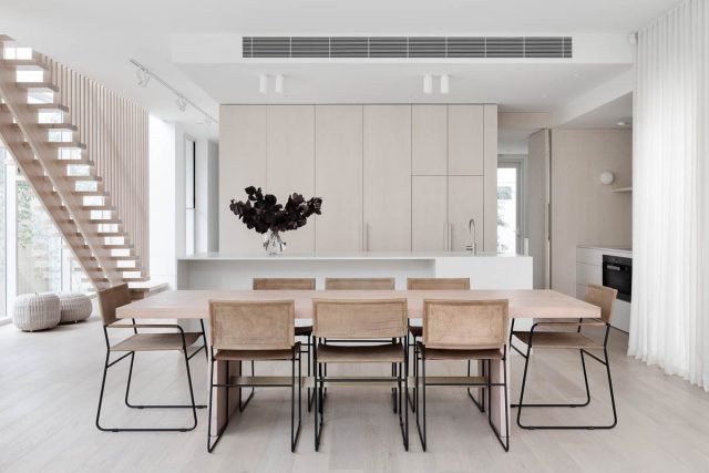 7 Stunning Minimalist Dining Rooms