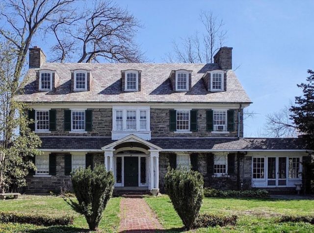 19 Common American House Styles and Architectural Features