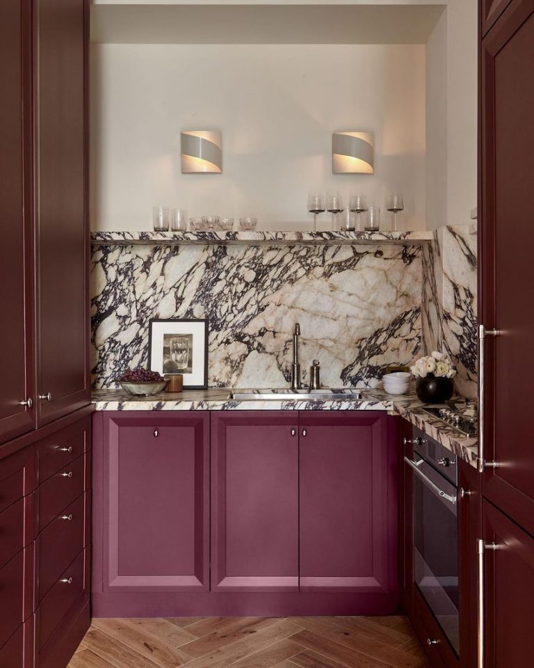 21 Stunning Modern Kitchen Design and Decorating Ideas