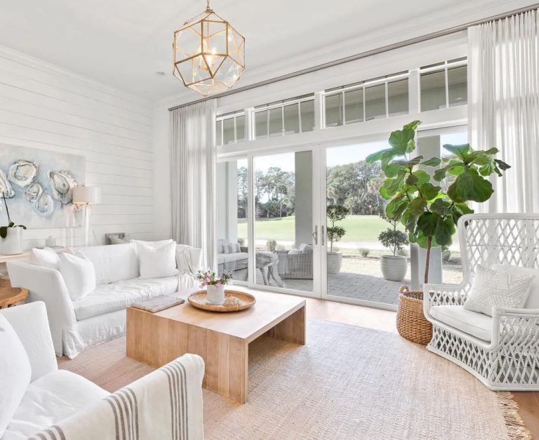 11 Types of Coastal Interior Design Styles to Know