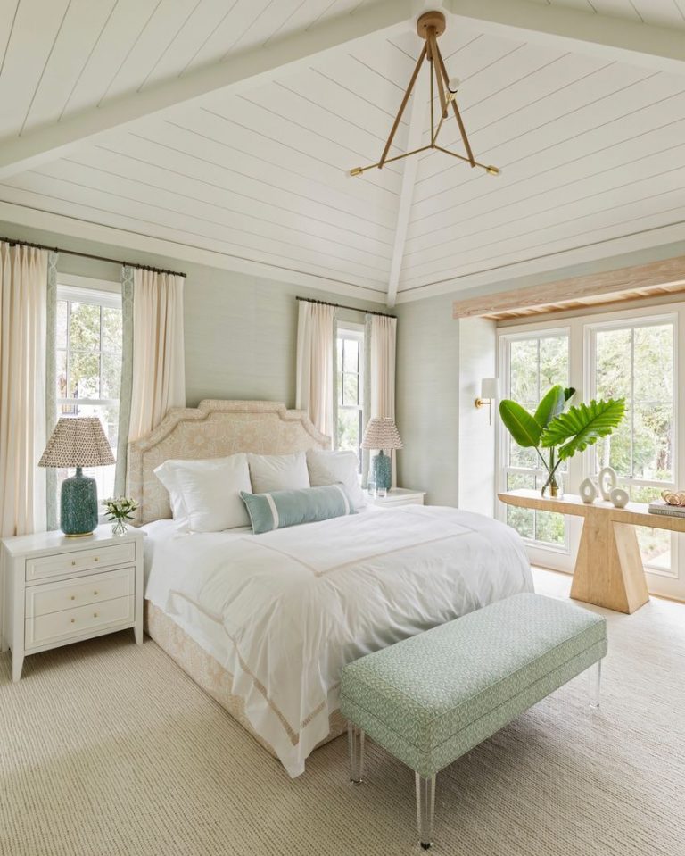 12 Popular Coastal Interior Design Characteristics