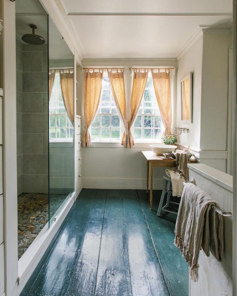 12 Creative Small Space Interior Design Ideas