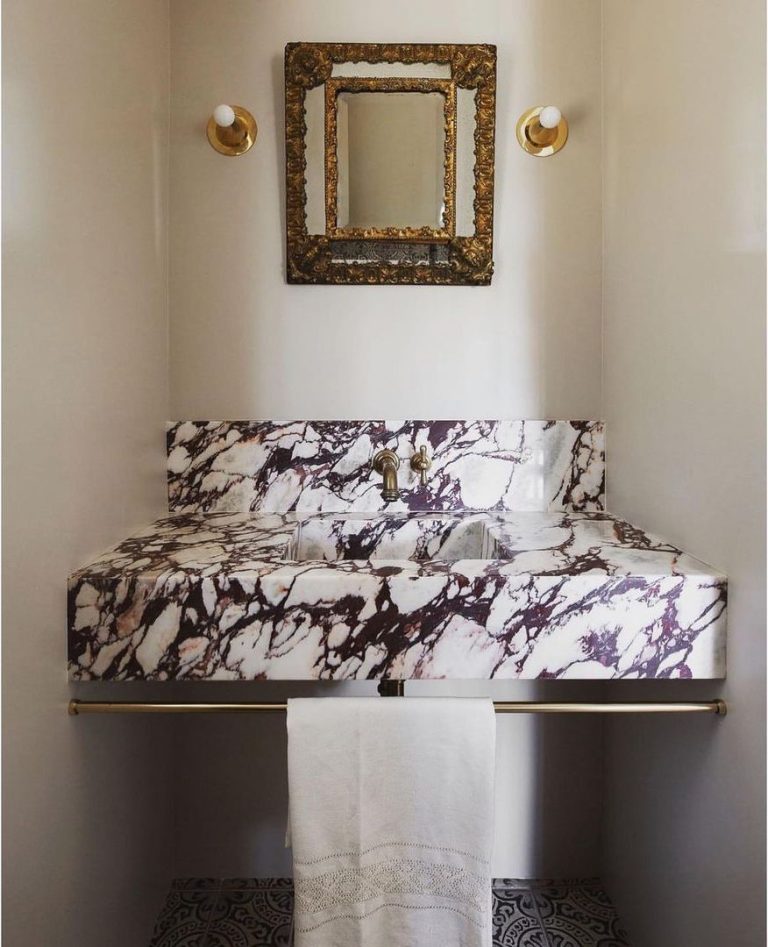 11 Marble Bathroom Vanity Ideas