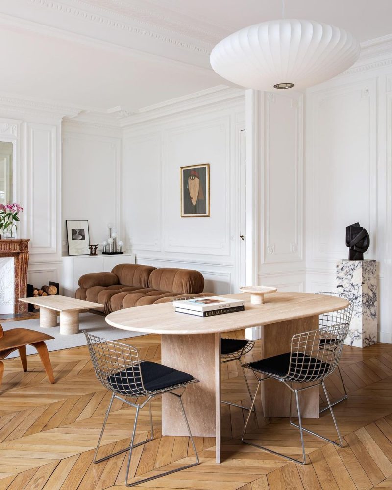 10 Classic Haussmannian Apartment Characteristics Found in Paris