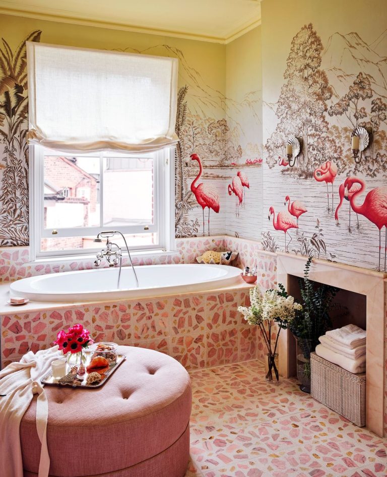 5 Ways to Create a Dreamy Ambiance with Pink Walls in Your Home