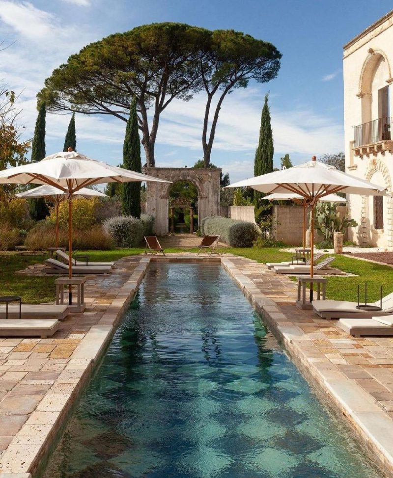 How to Design a Room with Checkerboard Floors