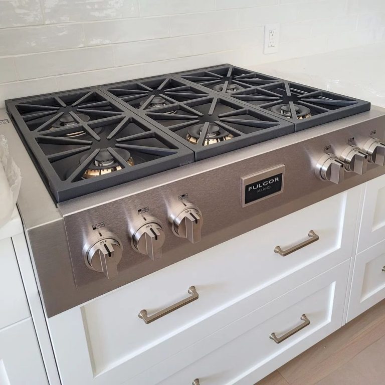 7 Italian Range Brands for a Sophisticated Kitchen