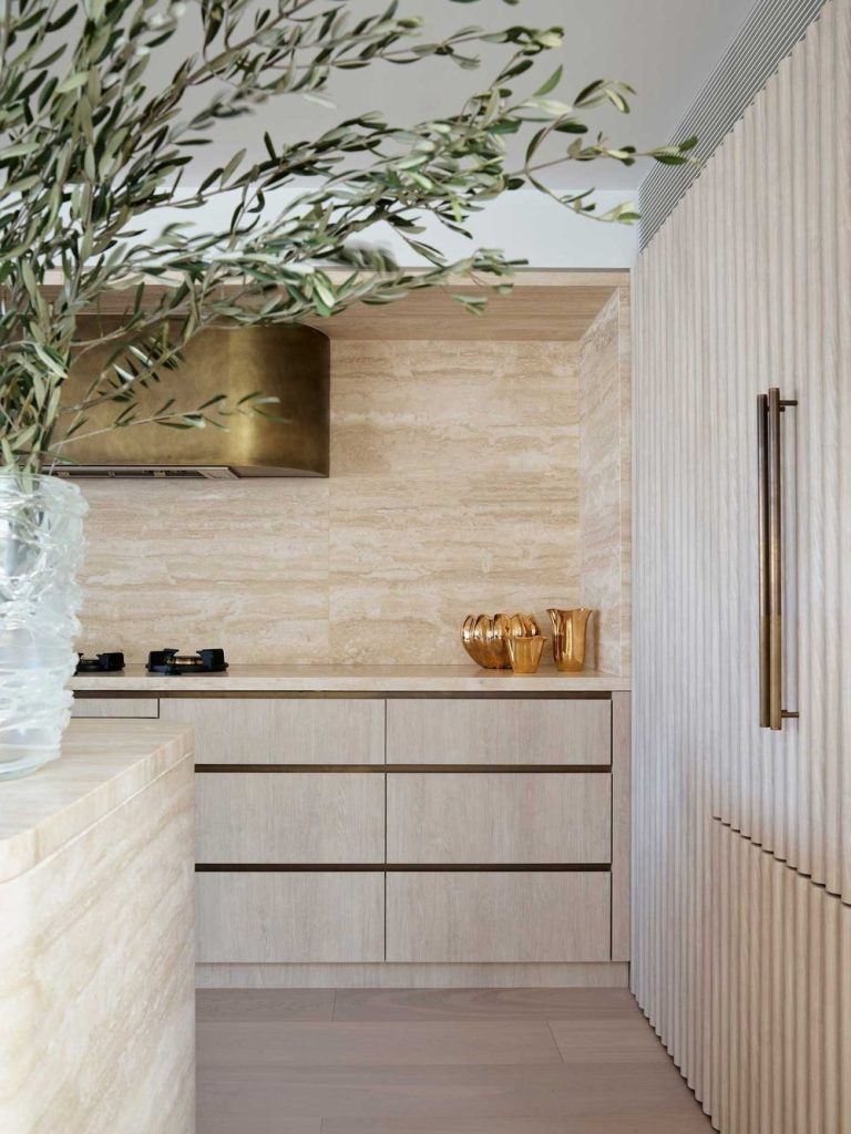 12 Stunning Beige Kitchen Decor Ideas