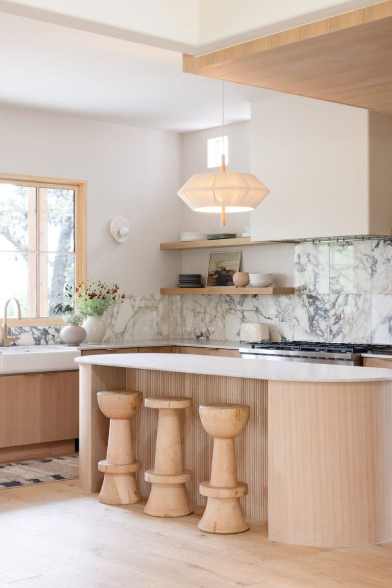 12 Stunning Beige Kitchen Decor Ideas