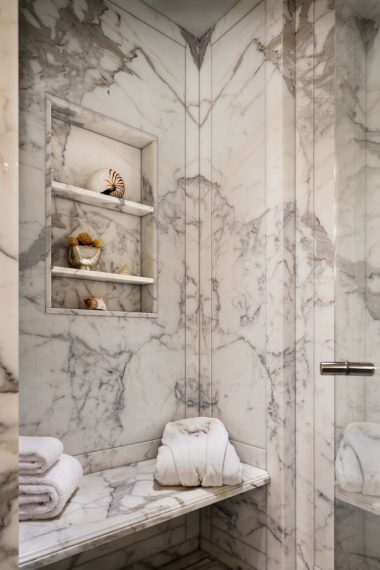17 Modern Shower Bench Ideas to Inspire Your Bathroom Design