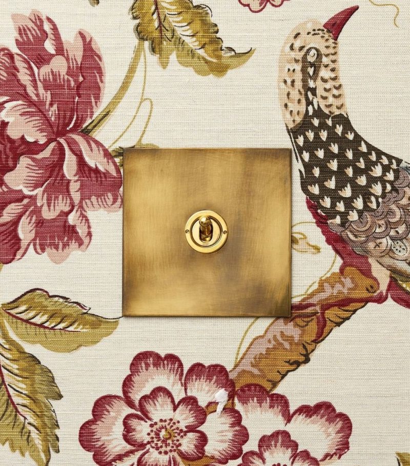 5 Best Light Switch Brands & Covers Designers Love