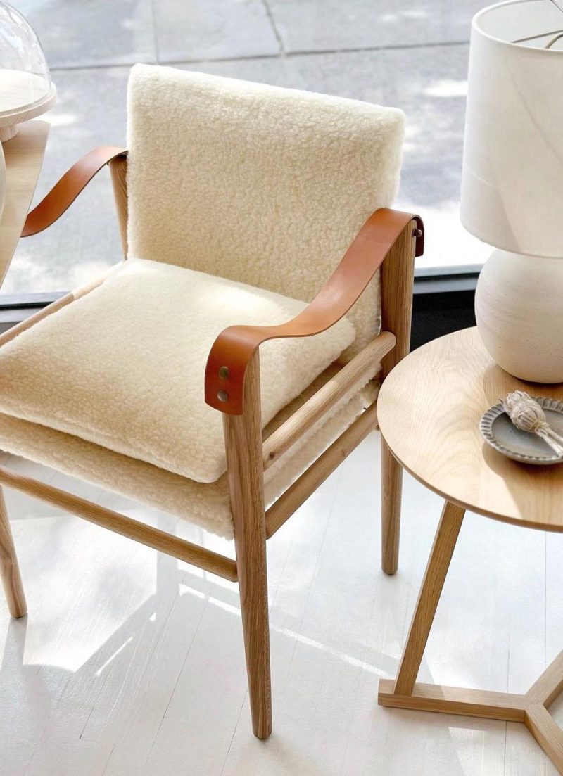 10 Best Shearling Accent Chairs (+How to Style Them)
