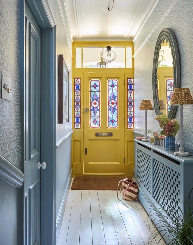 19 Best British Interior Designers in London & Across the UK