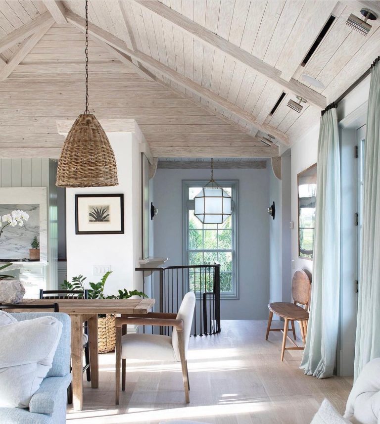12 Coastal Ceiling Ideas for a Seaside Home