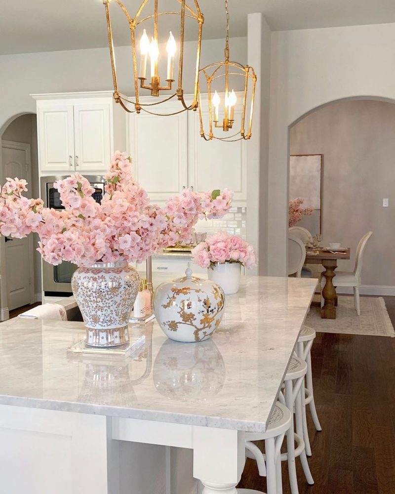 5 Feminine Kitchens to Brighten Your Day