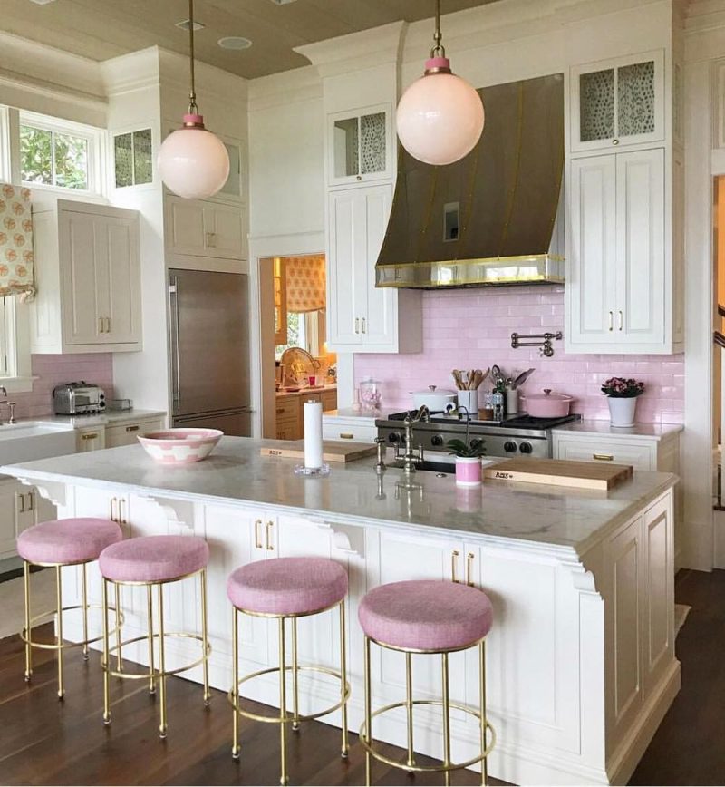 5 Feminine Kitchens to Brighten Your Day