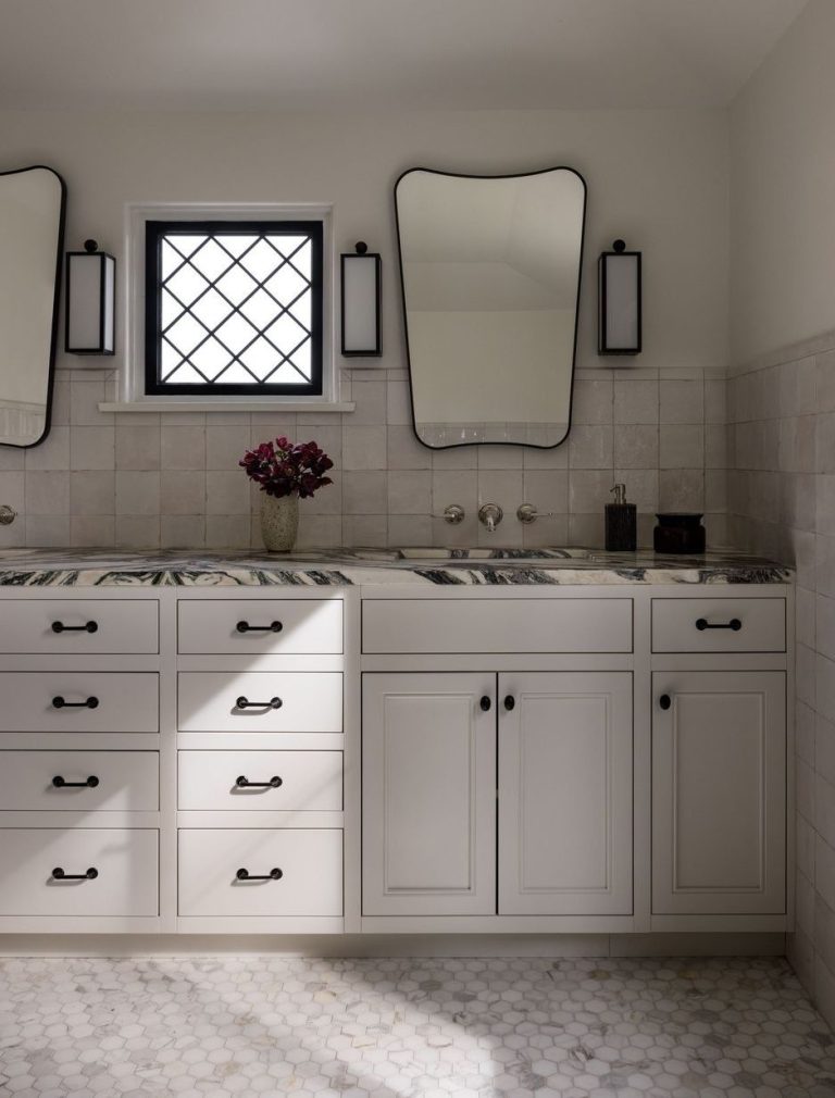 19 Gorgeous Marble Bathroom Countertop Ideas from Designers