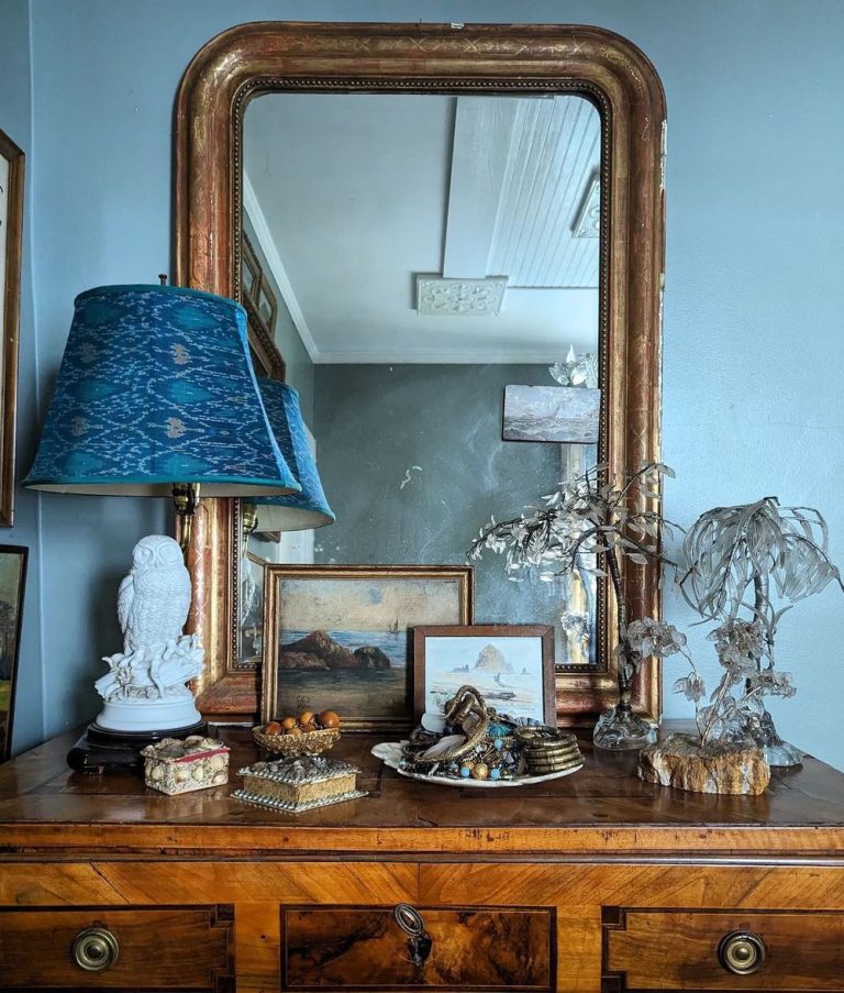 7 Everyday Dresser Top Decor Ideas