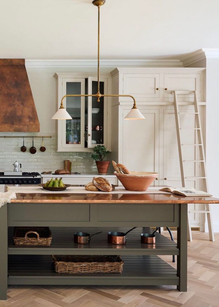 15 Designer Kitchen Range Hood Ideas to Inspire You