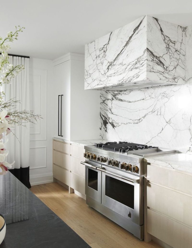 15 Designer Kitchen Range Hood Ideas to Inspire You