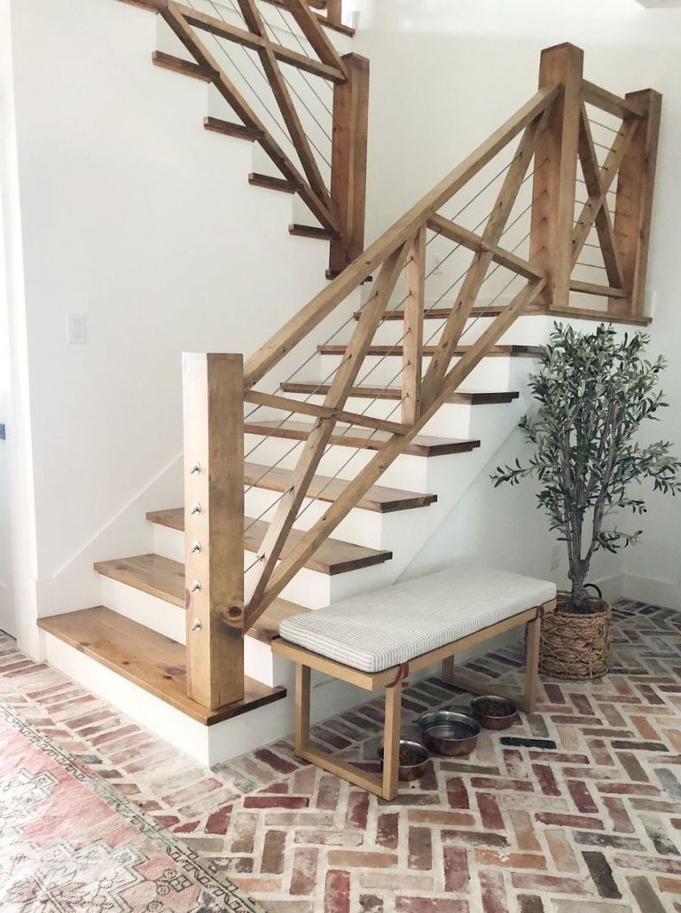10 Farmhouse Style Staircase Ideas for the Home