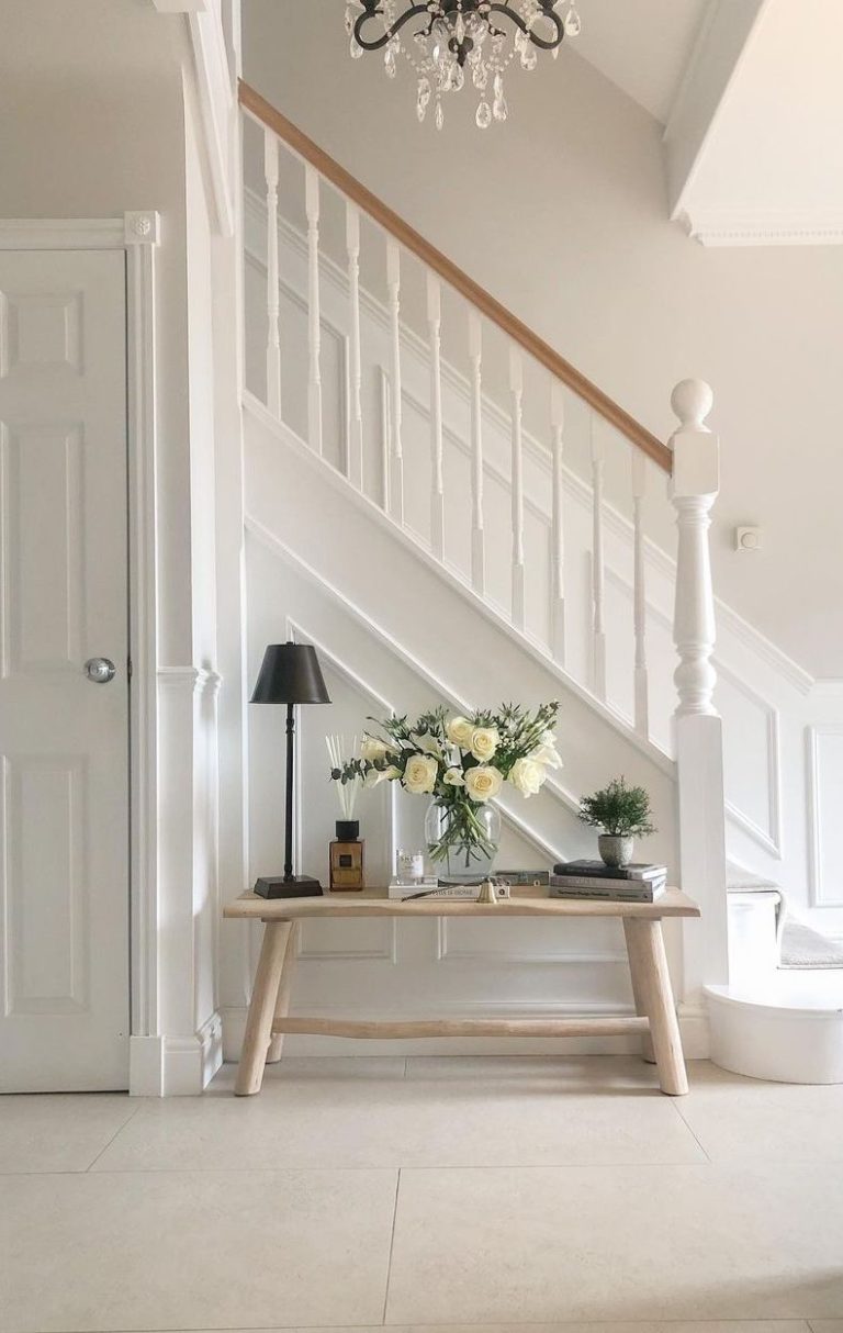 10 Farmhouse Style Staircase Ideas for the Home