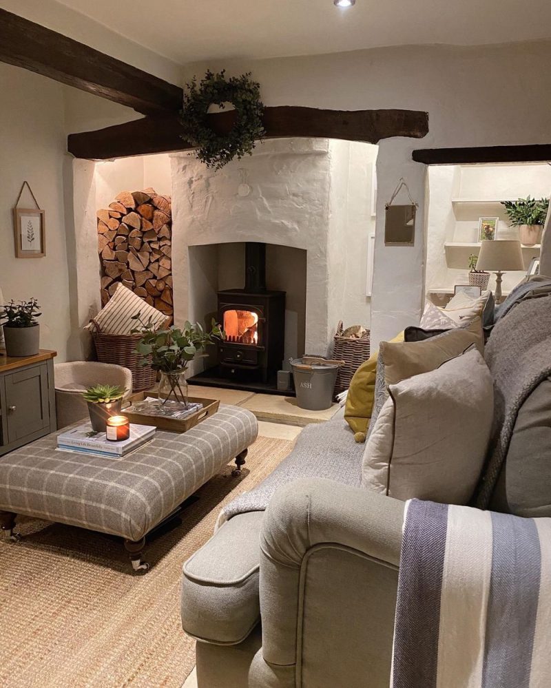 12 Delightful Cottage Living Room Decor Ideas to Cozy Up In