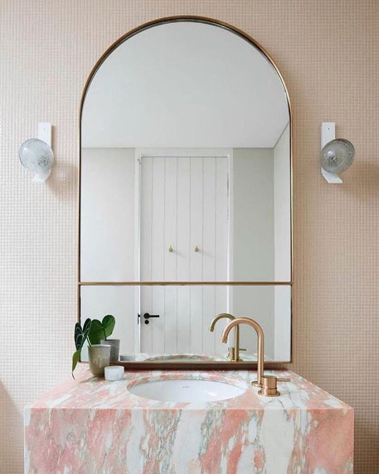 15 Pink Marble Interior Design Ideas for a Feminine Space