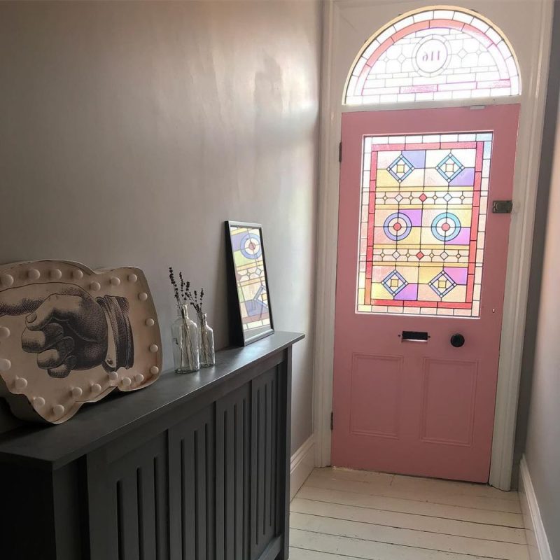 7 Pink Front Door Ideas that Will Upgrade Your Home's Curb Appeal